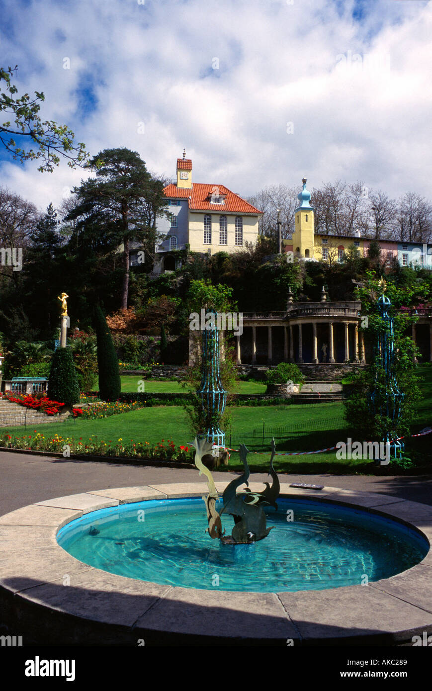 Portmeirion Italianate Village built by William Clough Ellis in the ...