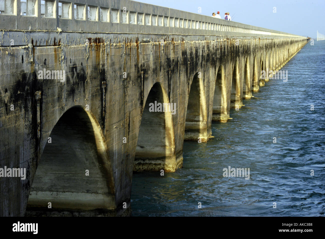 Seven mile bridge florida hi-res stock photography and images - Alamy