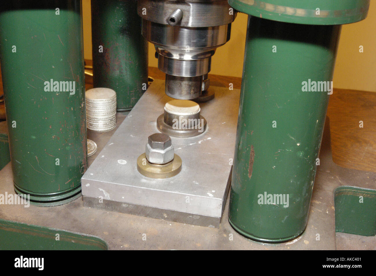 Coin press machine hi-res stock photography and images - Alamy
