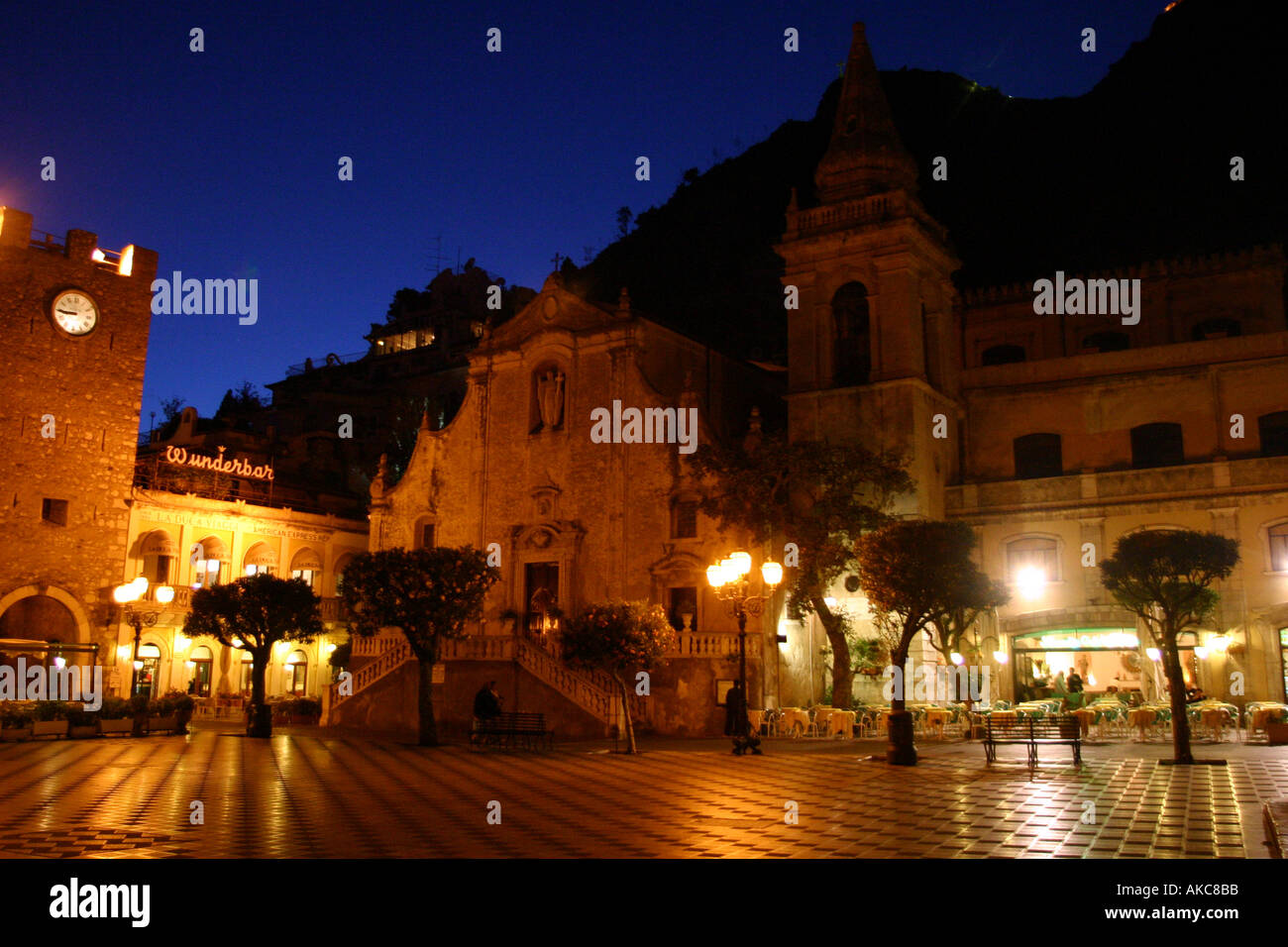 italy sicily night shot of square in taormina Stock Photo - Alamy