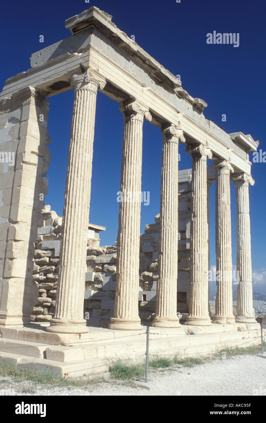 Parthenon greece vertical landscape hi-res stock photography and images ...