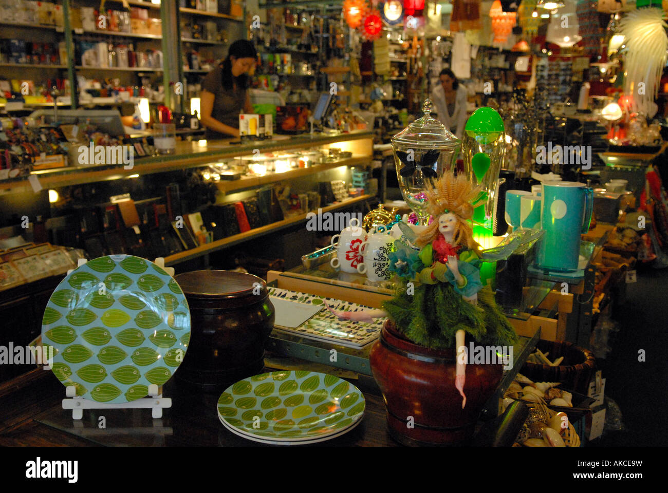 Curio shop interior hi-res stock photography and images - Alamy