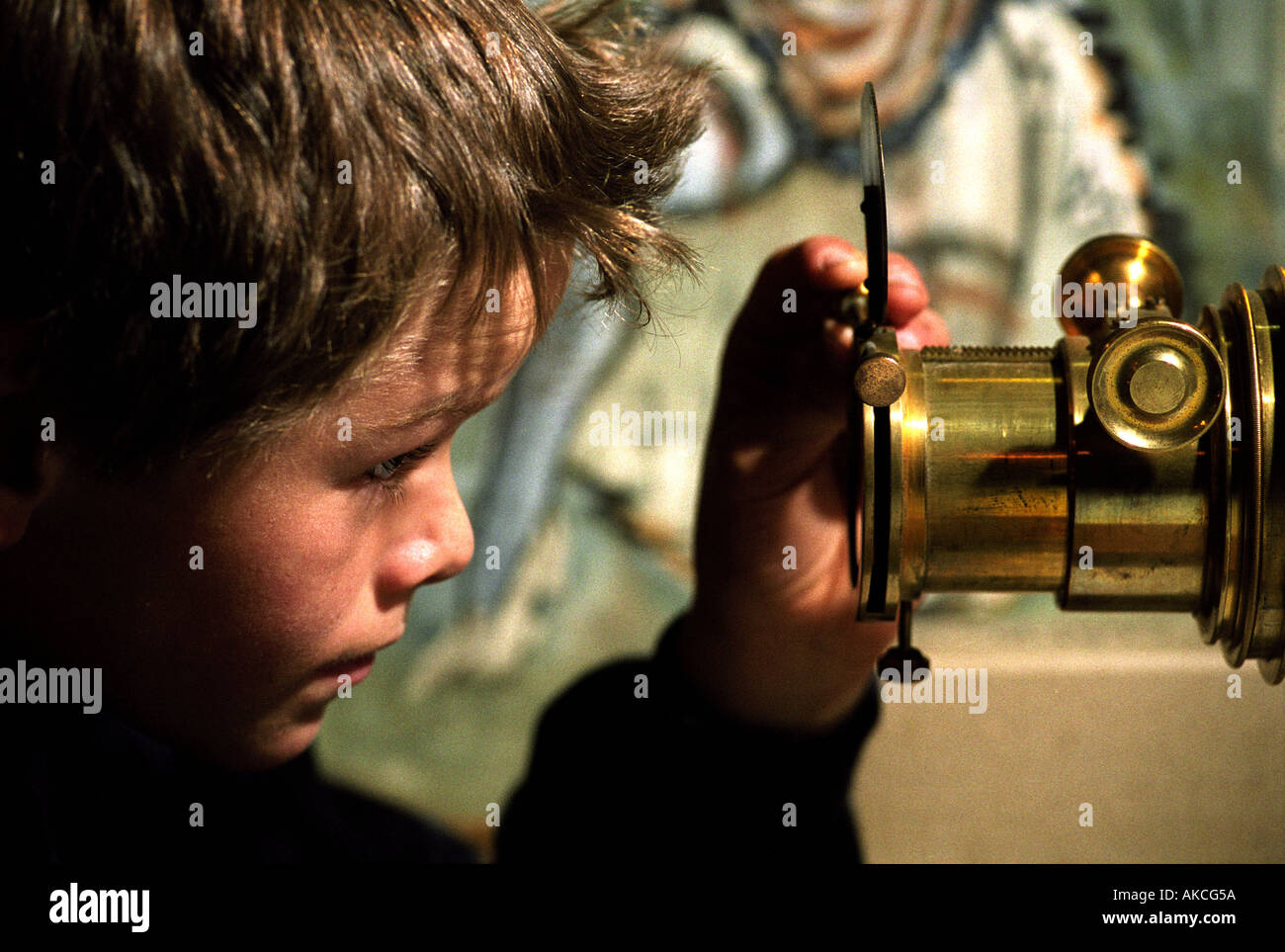 Magic lantern projection hi-res stock photography and images - Alamy