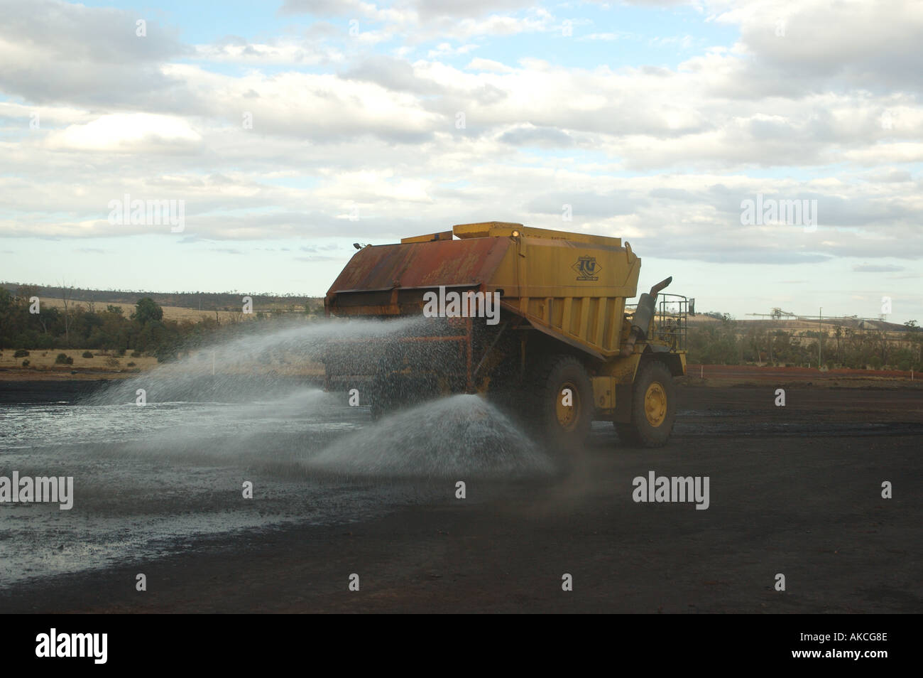 Coal dust suppression hi-res stock photography and images - Alamy