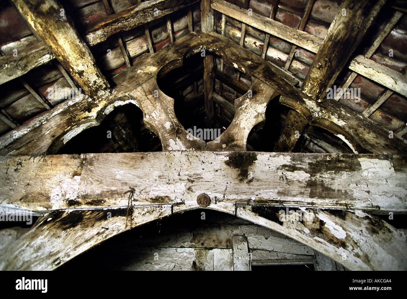 Open timber roof truss hi-res stock photography and images - Alamy