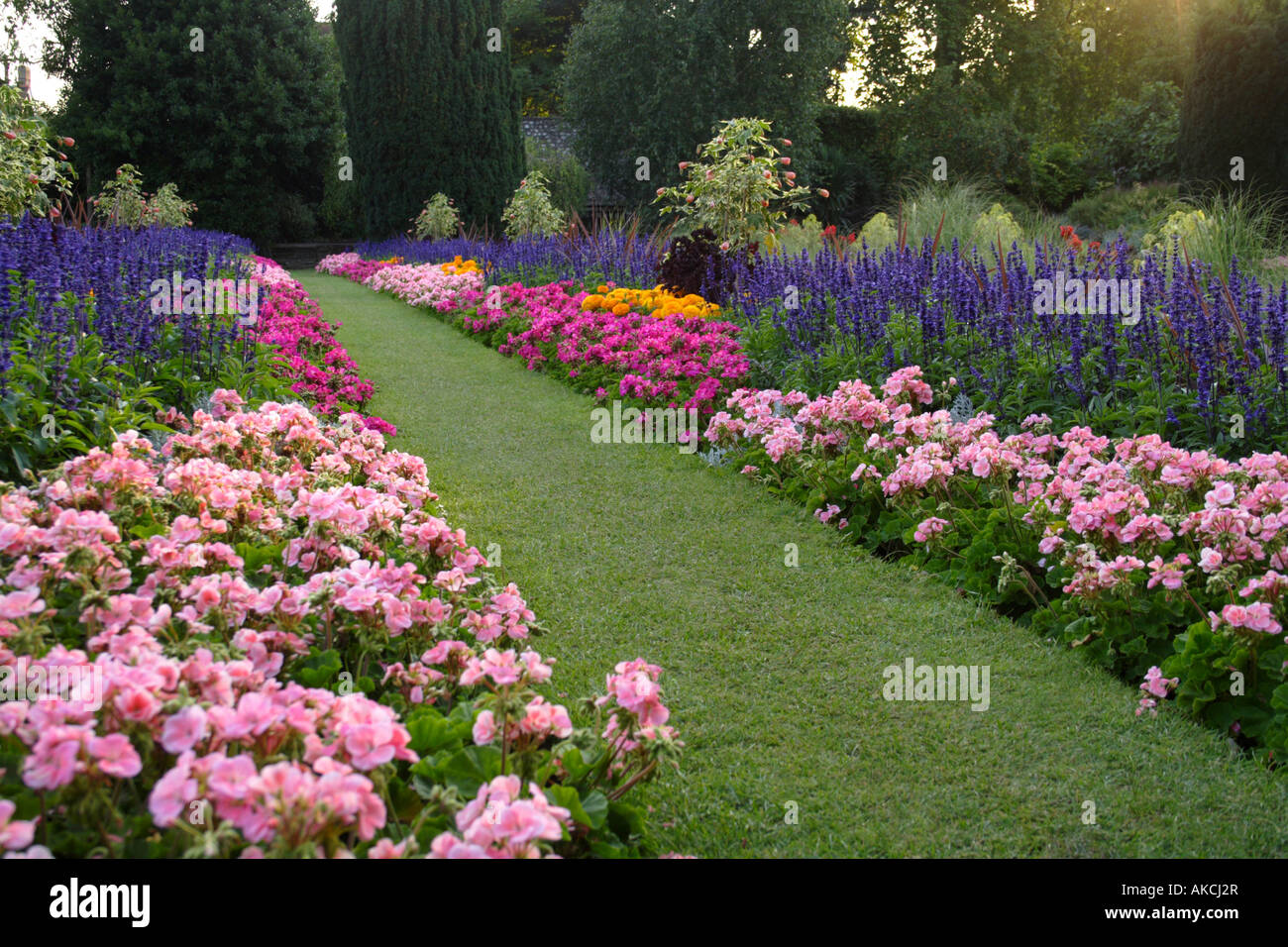 Lewes in bloom hi-res stock photography and images - Alamy