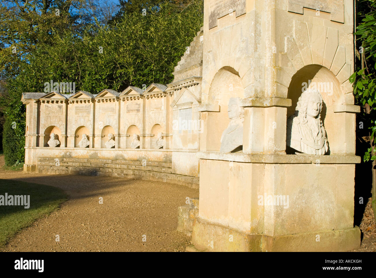 The Temple of British Worthies, Stowe Landscape Gardens ...