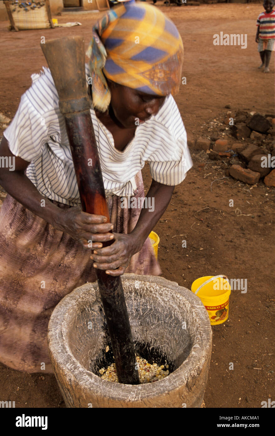 Pounding maize hi-res stock photography and images - Alamy