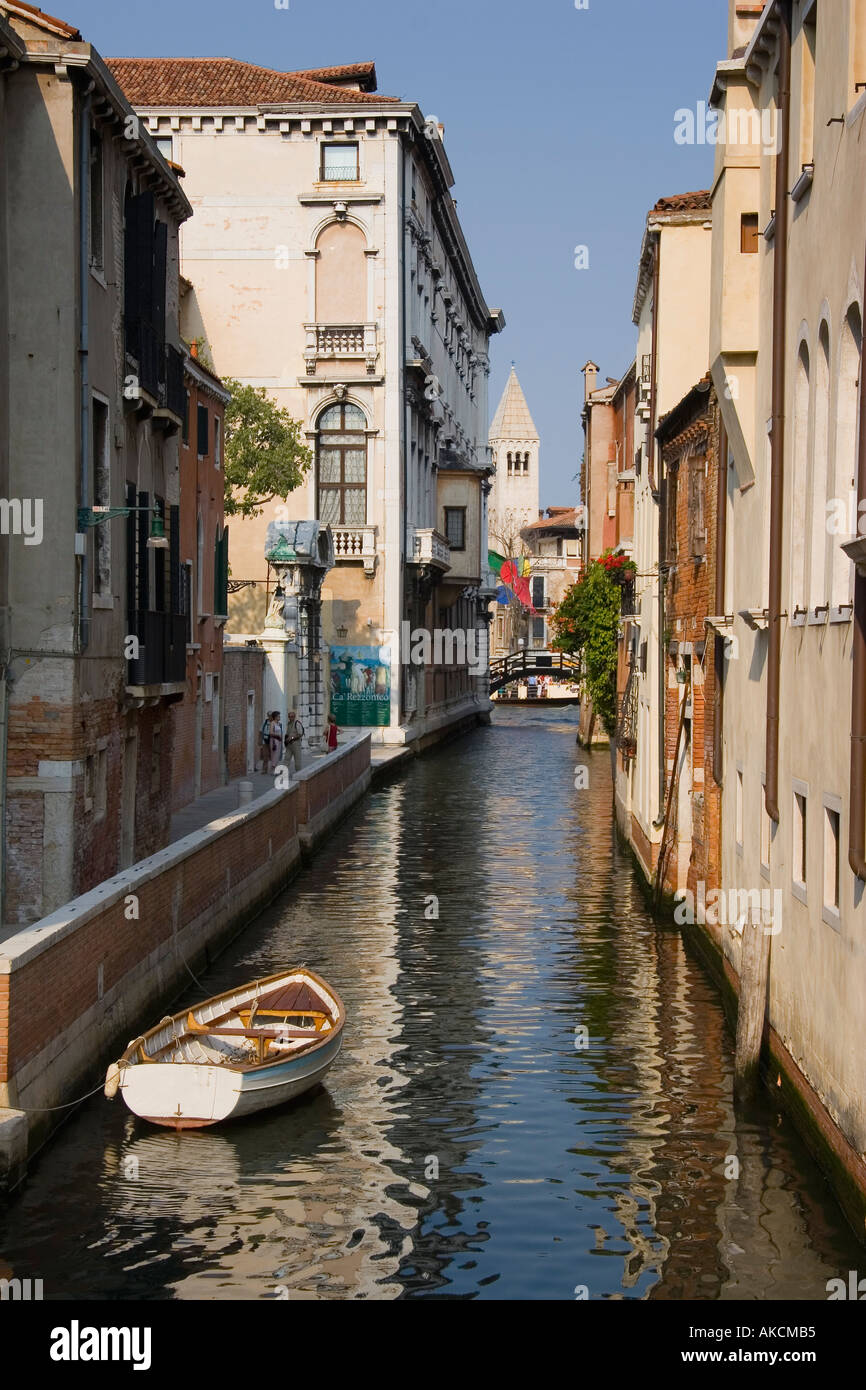Rio di S Barnaba Canal Venice Italy Stock Photo - Alamy