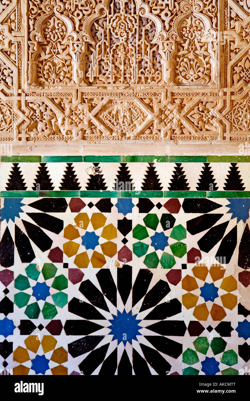 Alhambra tile hi-res stock photography and images - Alamy