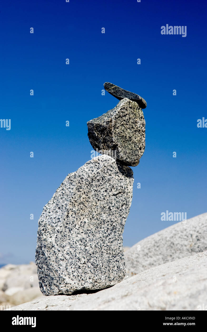 Stone symbol inukshuk in english bay hi-res stock photography and ...