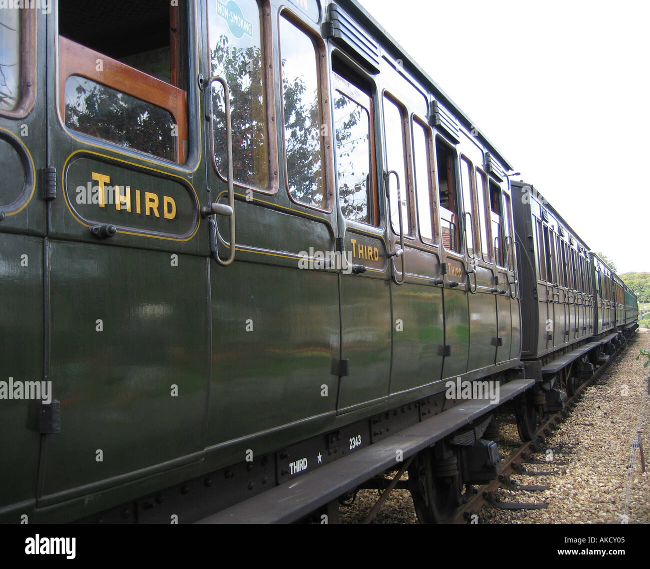 Vintage Railway Coaches at Haven Street Isle of Wight Steam Railway ...