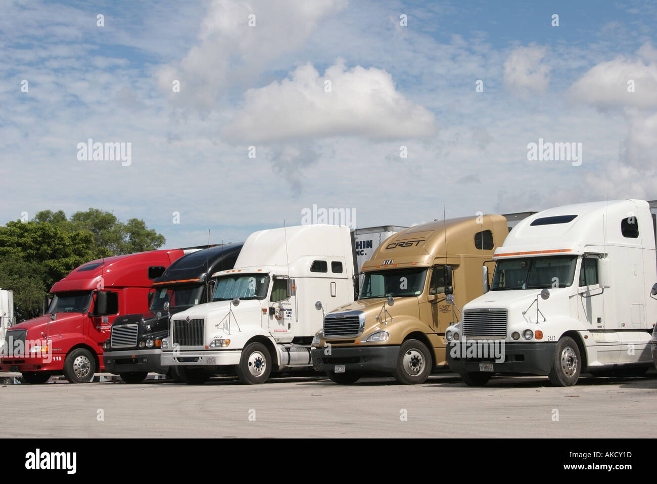 Florida Everglades,highway Route 27,truck,lorry stop,cabs,parking lot ...