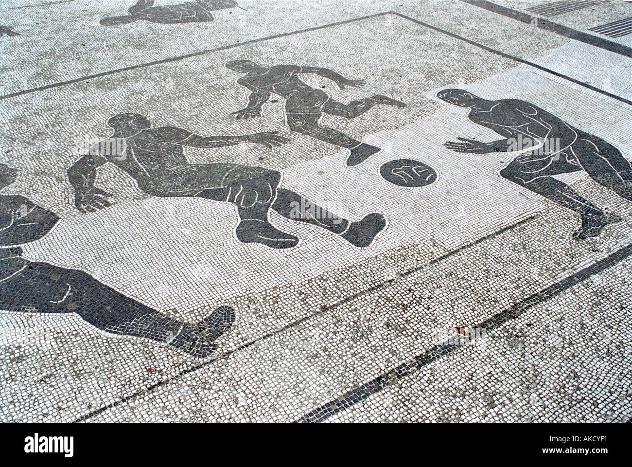 Ancient roman ball game hi-res stock photography and images - Alamy