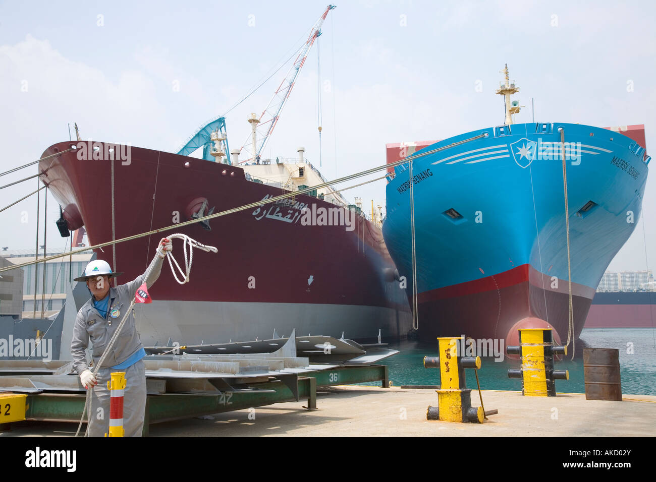 Two new buildings at the worlds largest ship yard, Hyundai Heavy ...