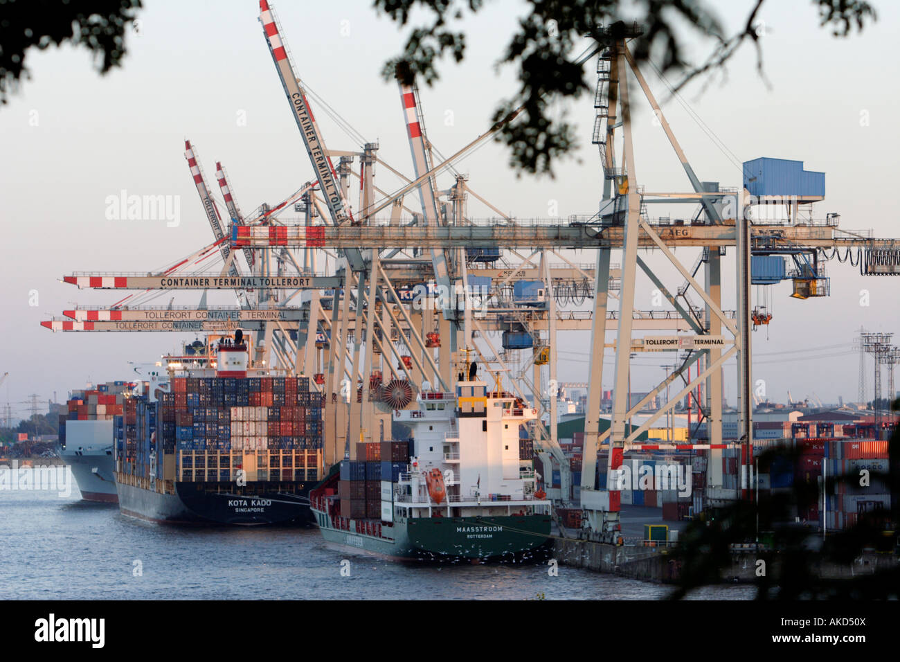 Kota container ship hi-res stock photography and images - Alamy