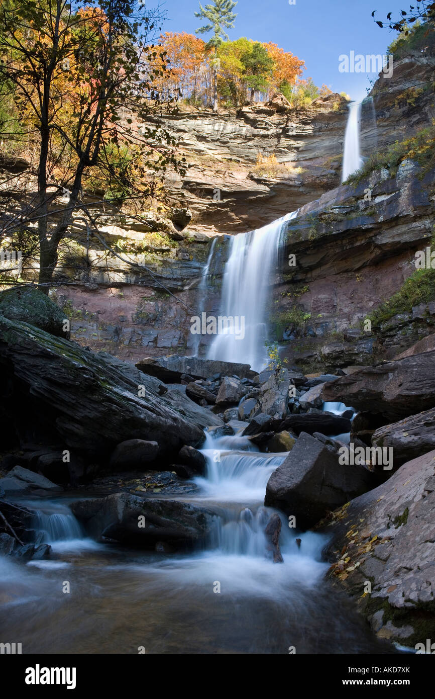 Thomas cole falls of the kaaterskill hi-res stock photography and ...