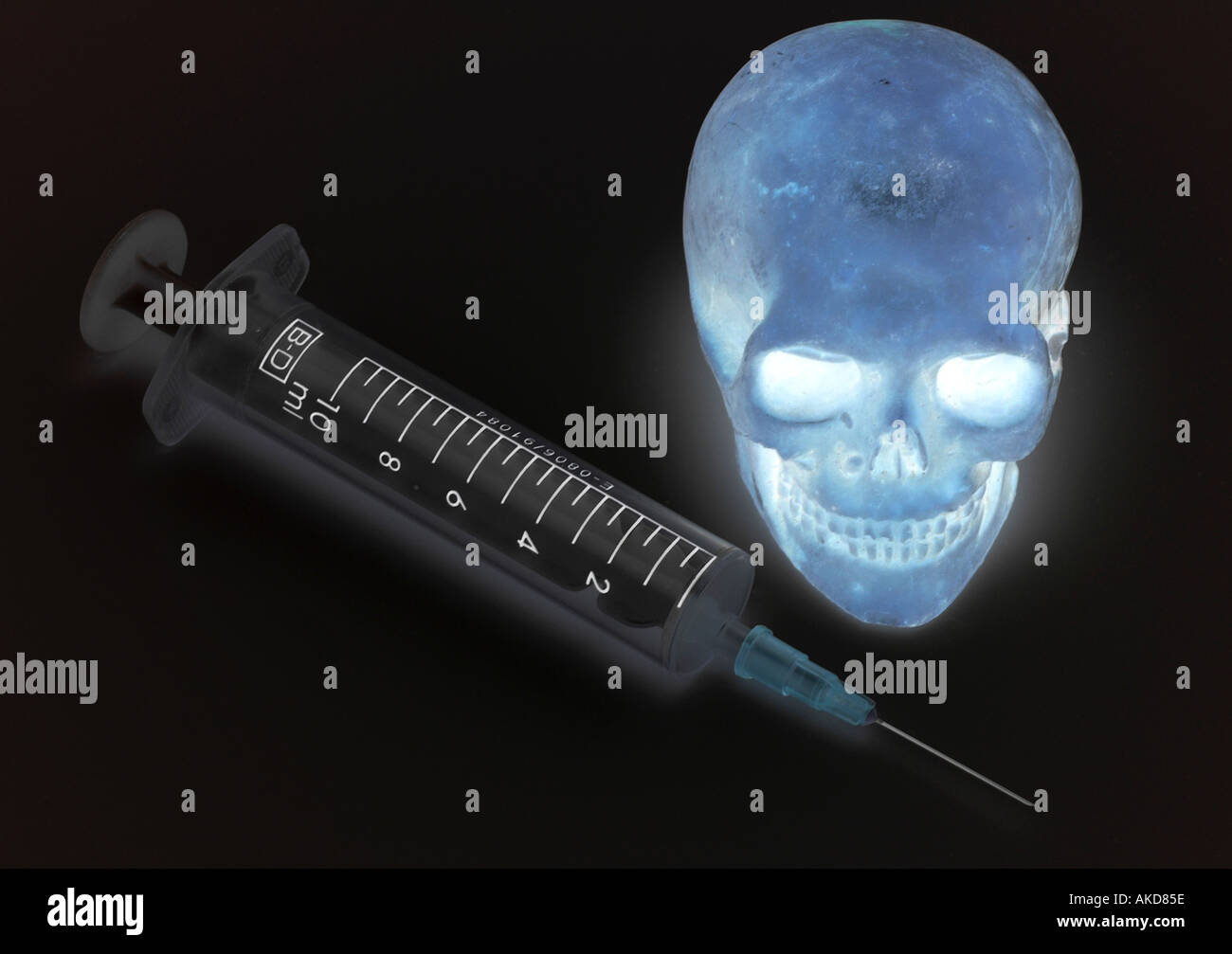 Drug skull hi-res stock photography and images - Alamy