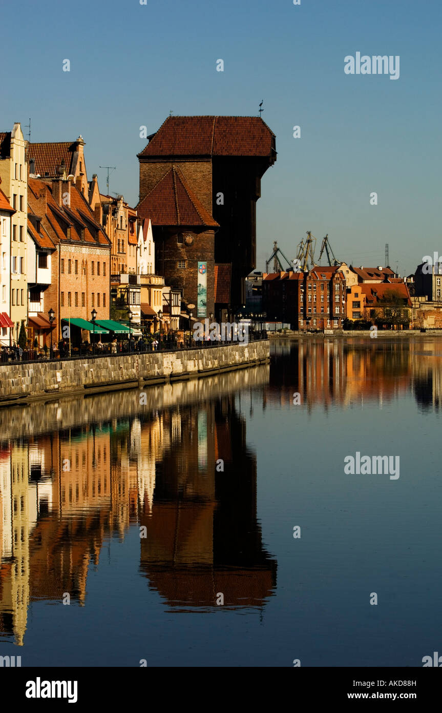Hansa merchant houses and Gdansk Crane along Motlawa Canal Gdansk ...