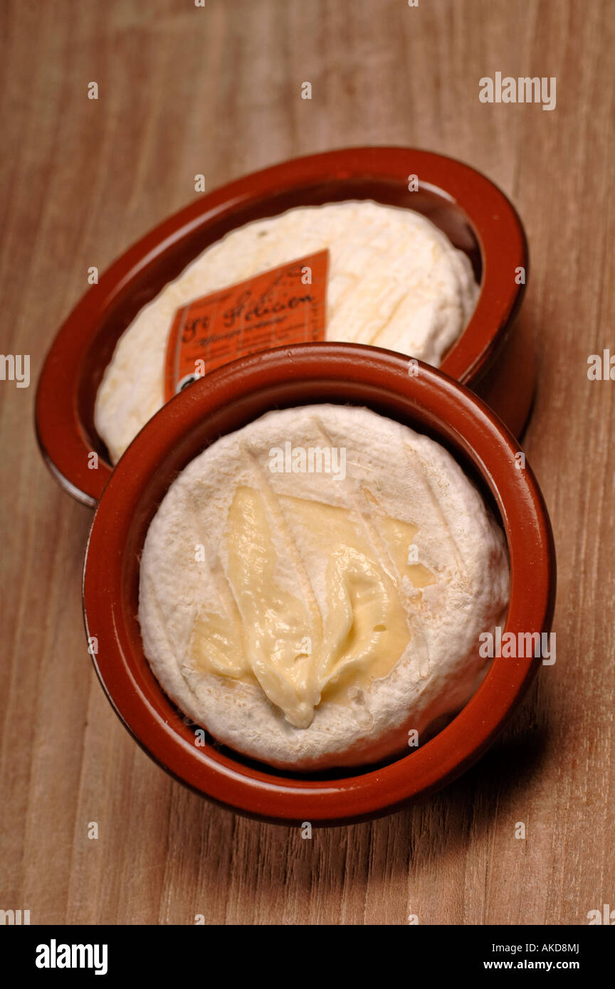St felicien cheese hi-res stock photography and images - Alamy