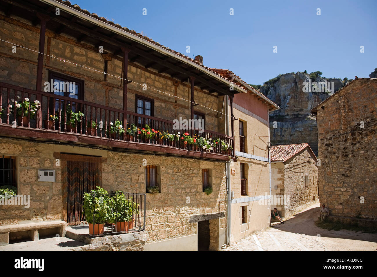 Castillo verde hi-res stock photography and images - Alamy