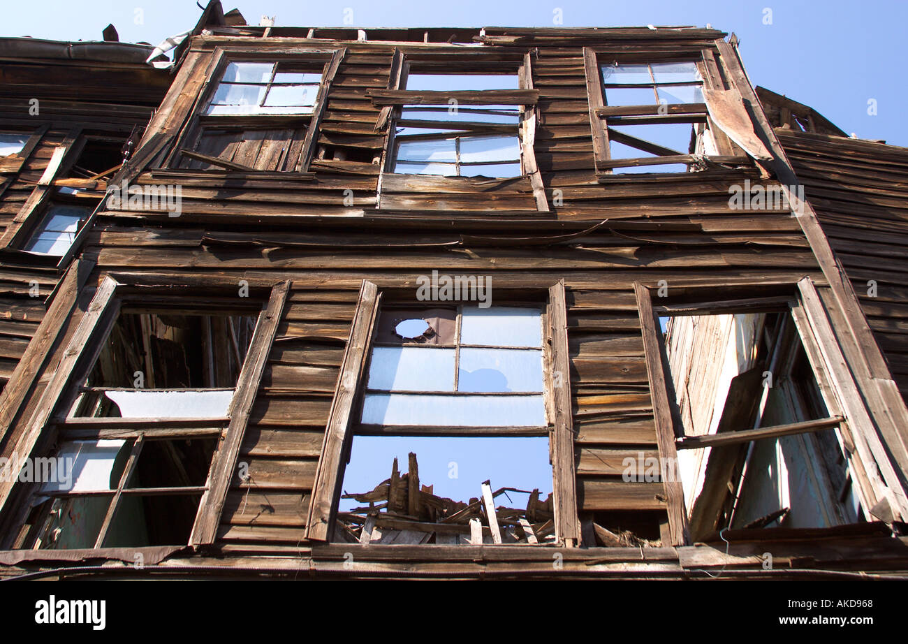 Ruined wooden building Stock Photo - Alamy