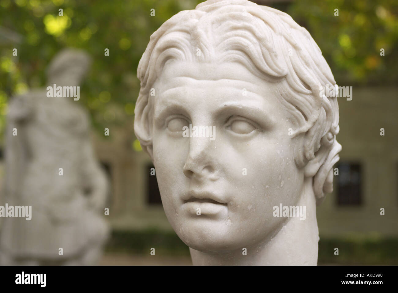 Alexander the great sculpture hi-res stock photography and images - Alamy
