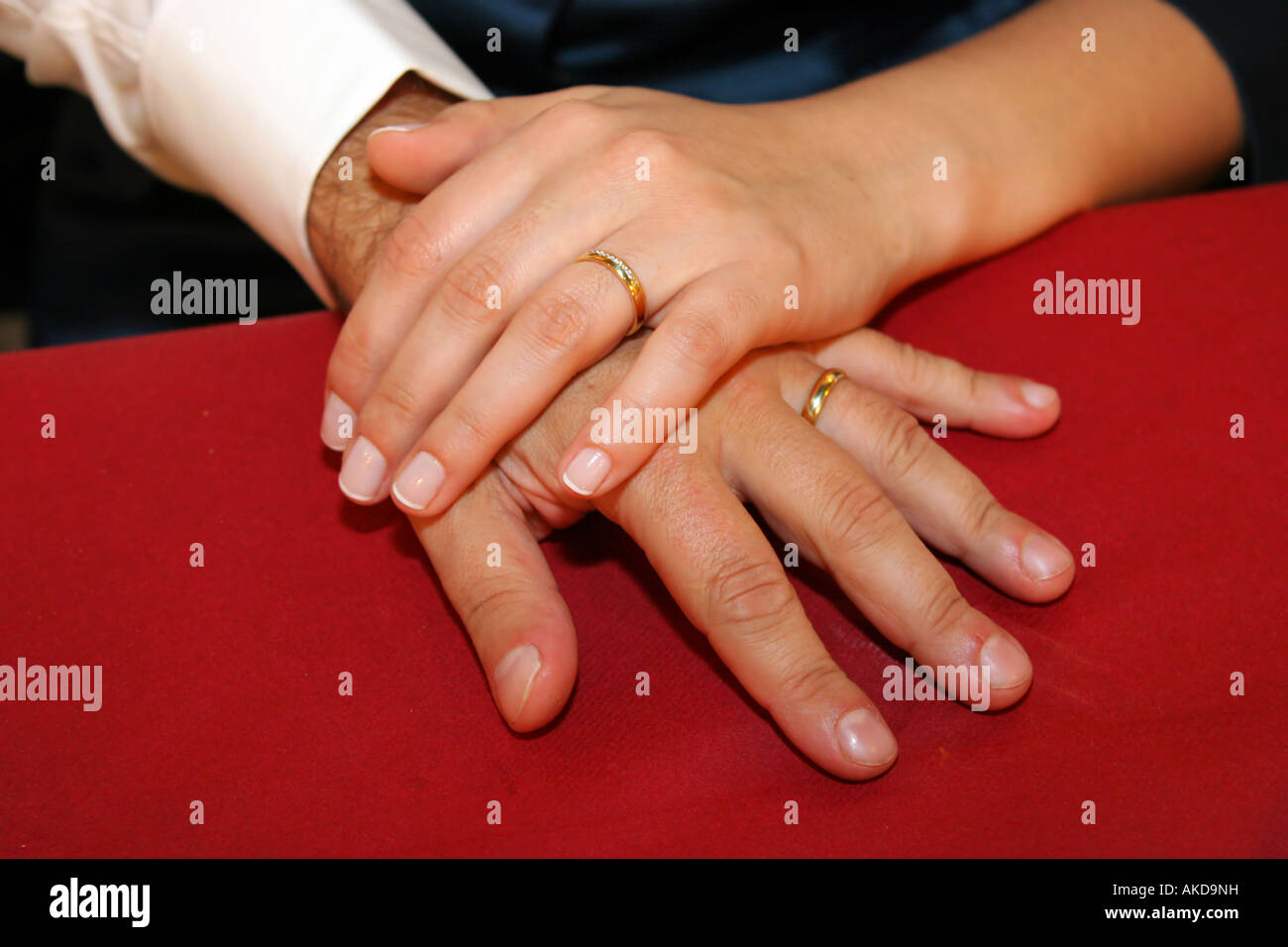 Woman showing off wedding ring hi-res stock photography and images - Alamy