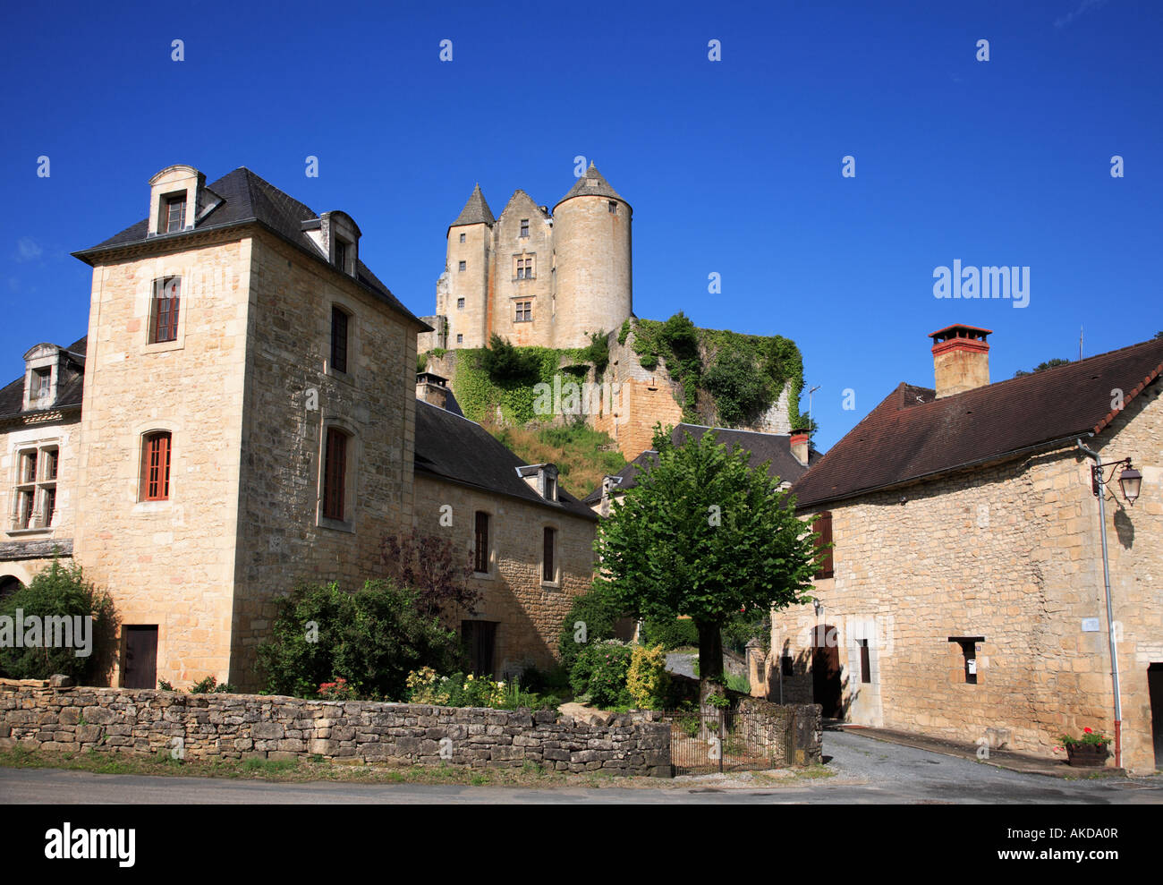 France dordogne perigord noir salignac hi-res stock photography and ...