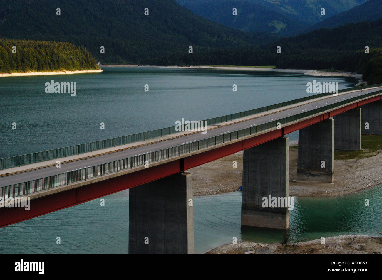 Road bridge over lake Sylvenstein with mountains in the background Alps ...
