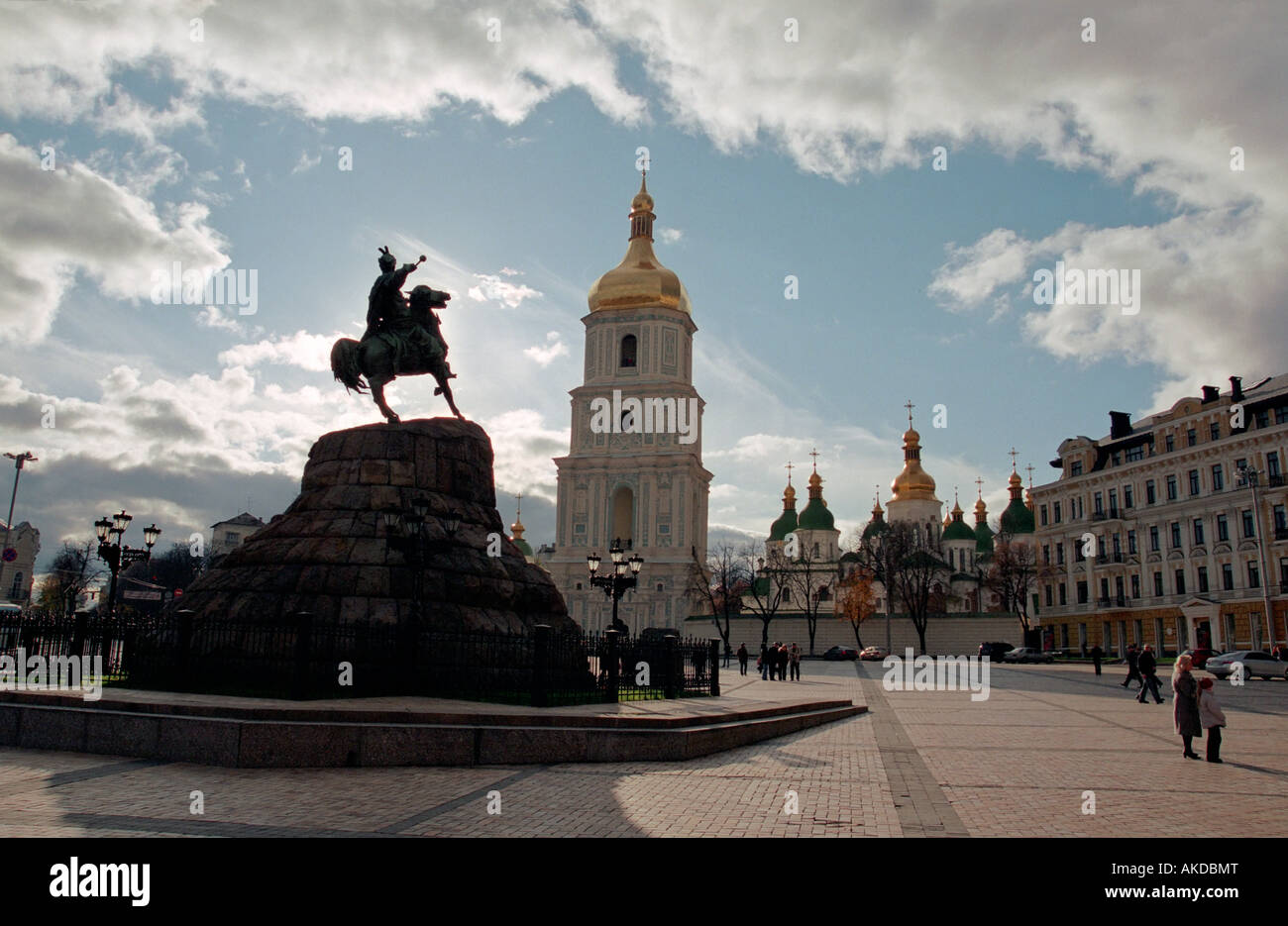 statue of Hetman Bogdan Khmel'nitsky on Sofia square, Kiev, Ukraine ...