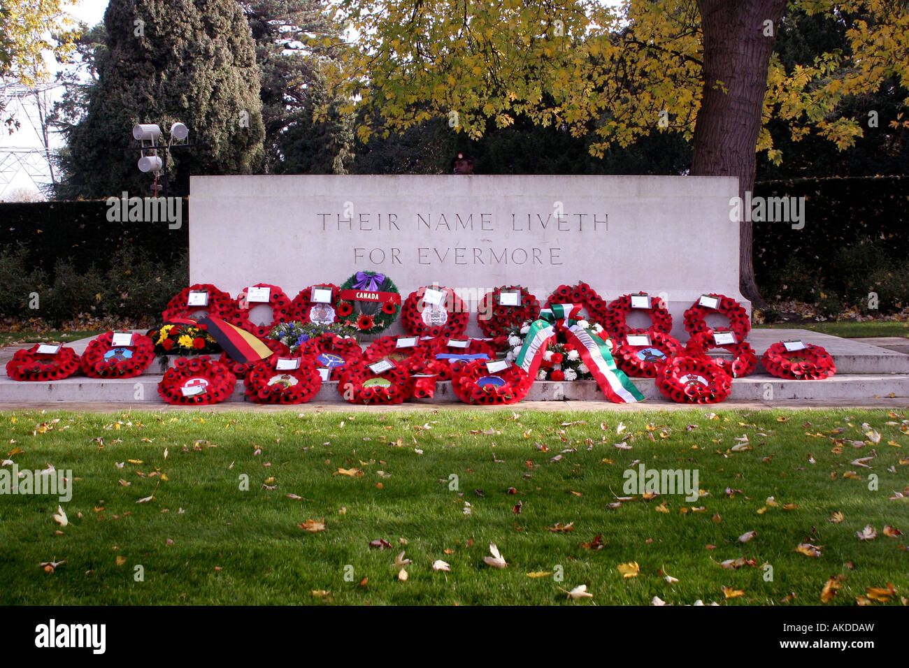 remembrance sunday memorial service Stock Photo - Alamy