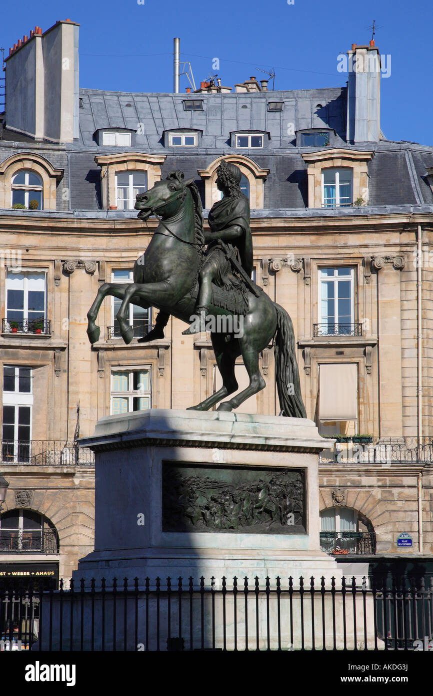 France Paris Place des Victoires Stock Photo - Alamy