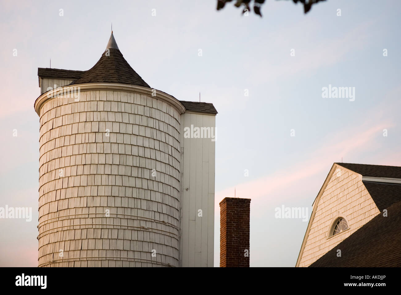 Lloyd neck hi-res stock photography and images - Alamy