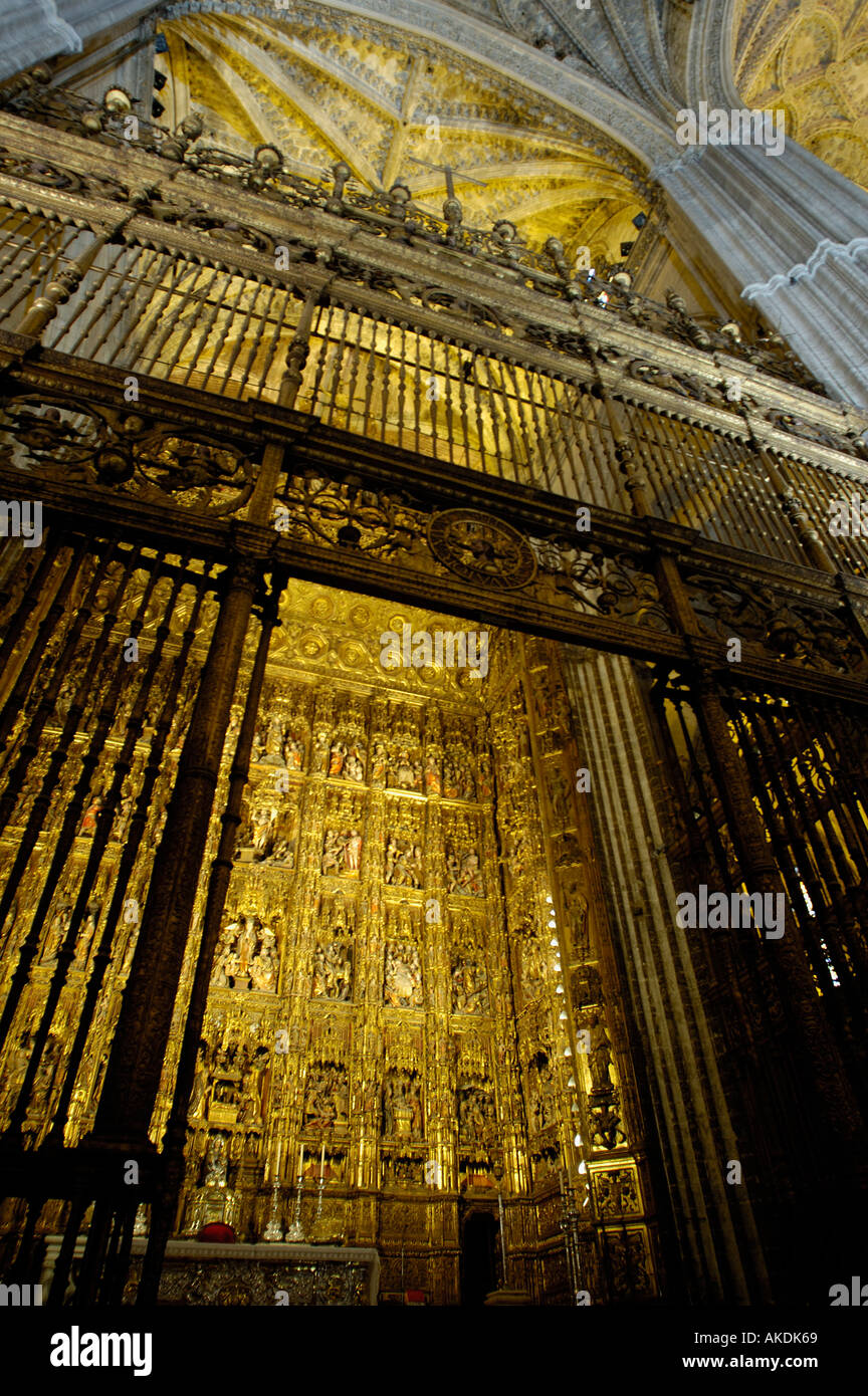 Altarpiece at the cathedral of seville hi-res stock photography and ...