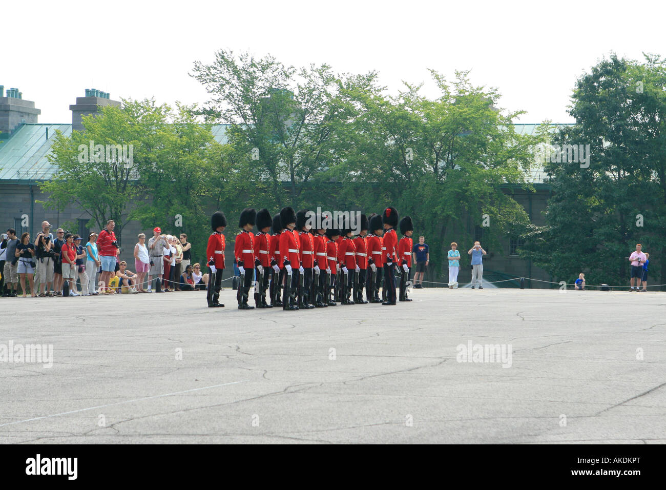 The Royal 22e Regiment marches into the Citadelle of Quebec on the ...