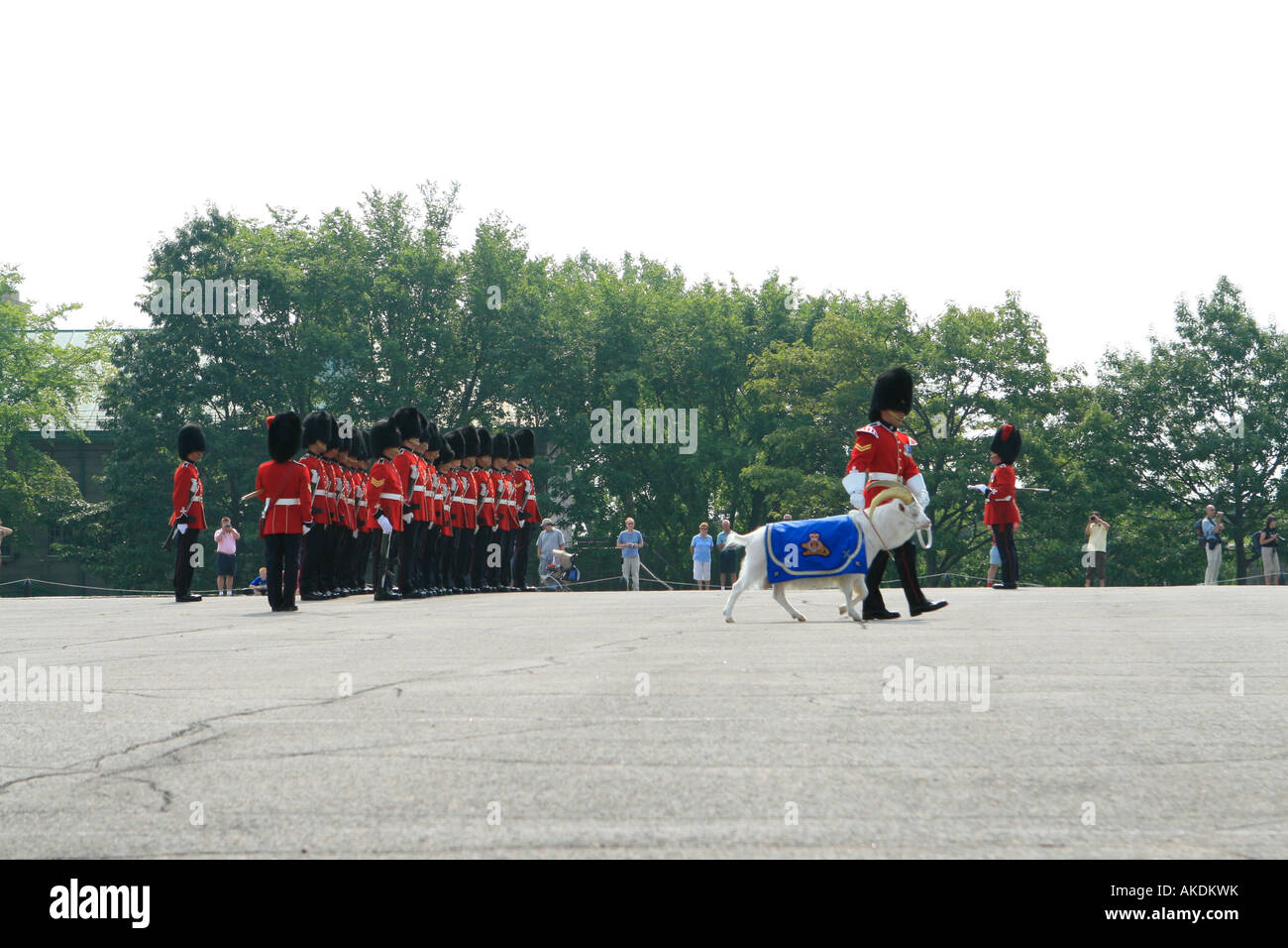The Royal 22e Regiment marches into the Citadelle of Quebec on the ...