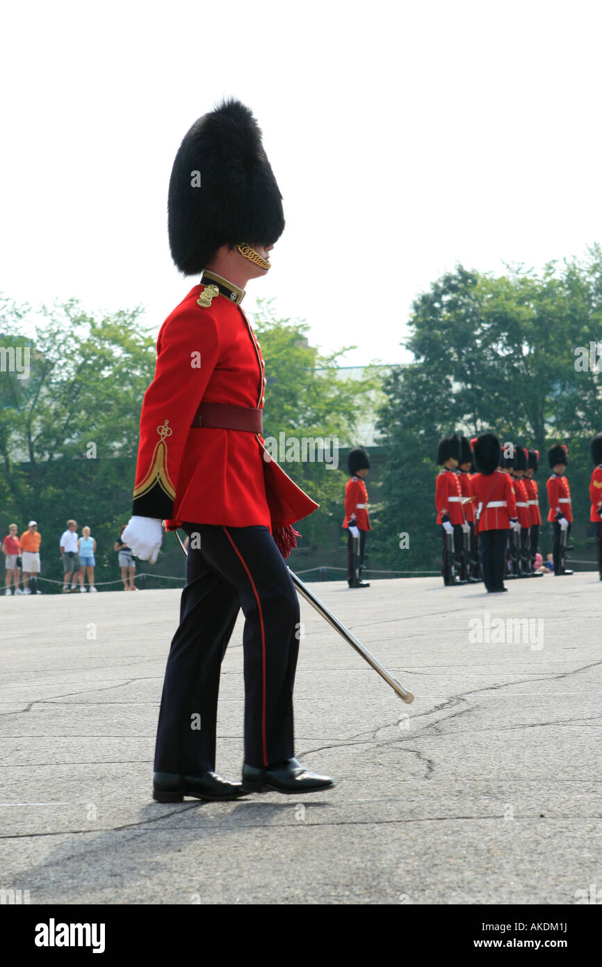 The Royal 22e Regiment marches into the Citadelle of Quebec on the ...