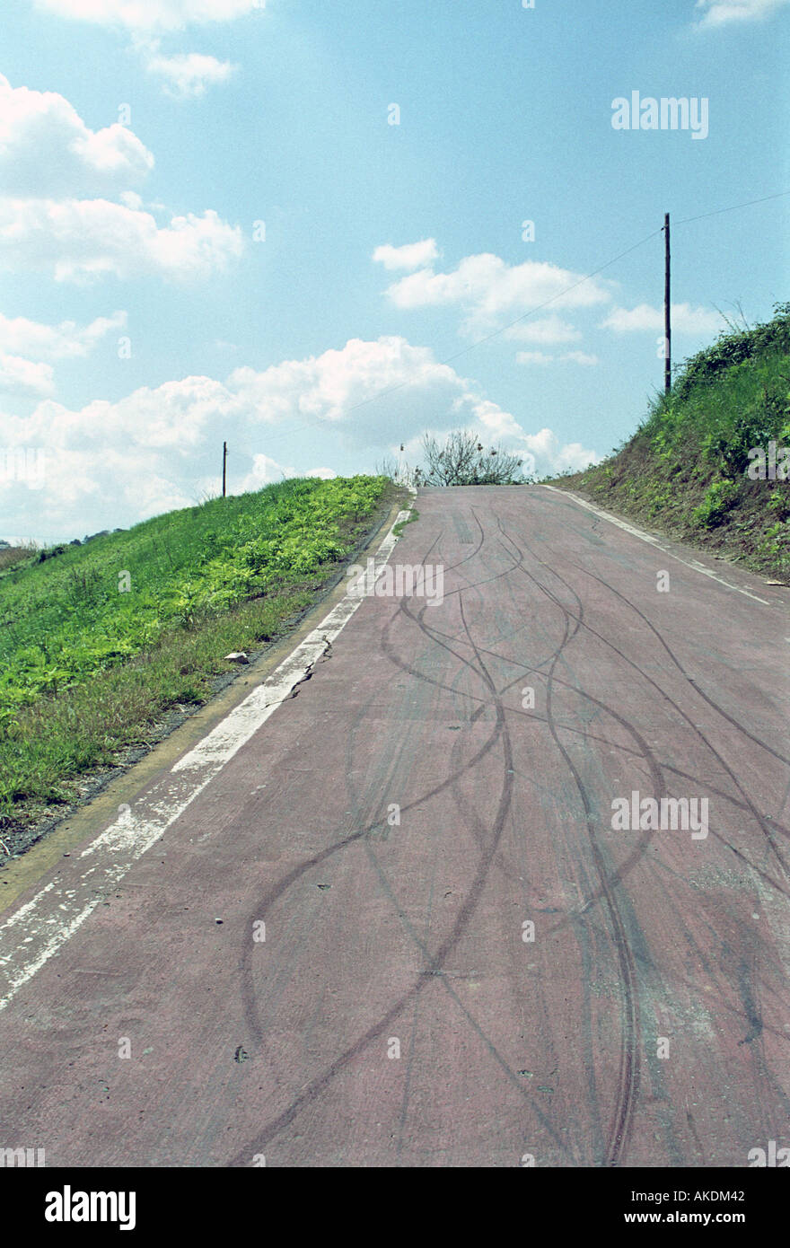 bike skid marks on cycle path Stock Photo - Alamy