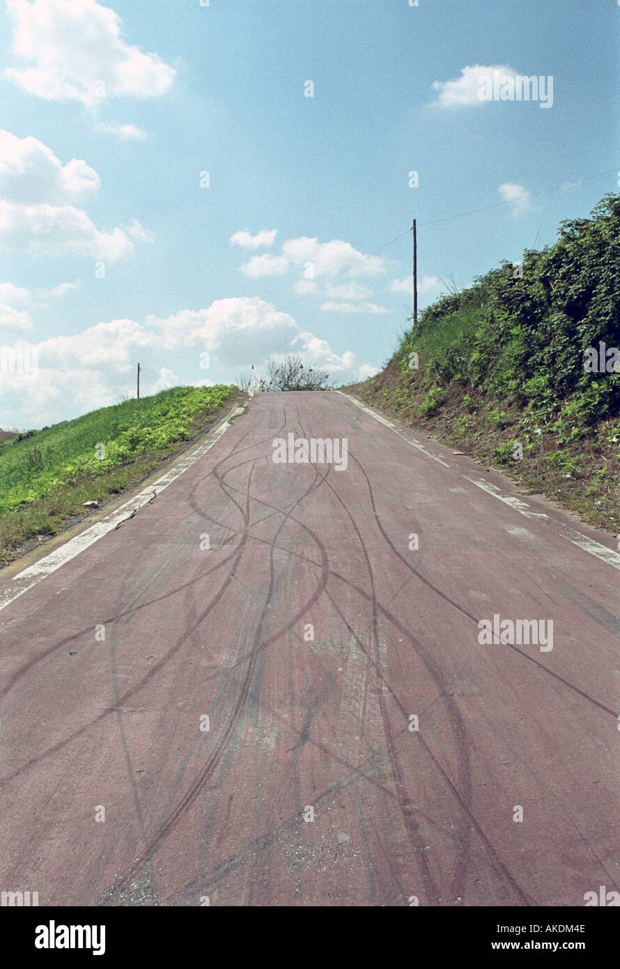 bike skid marks on cycle path Stock Photo - Alamy
