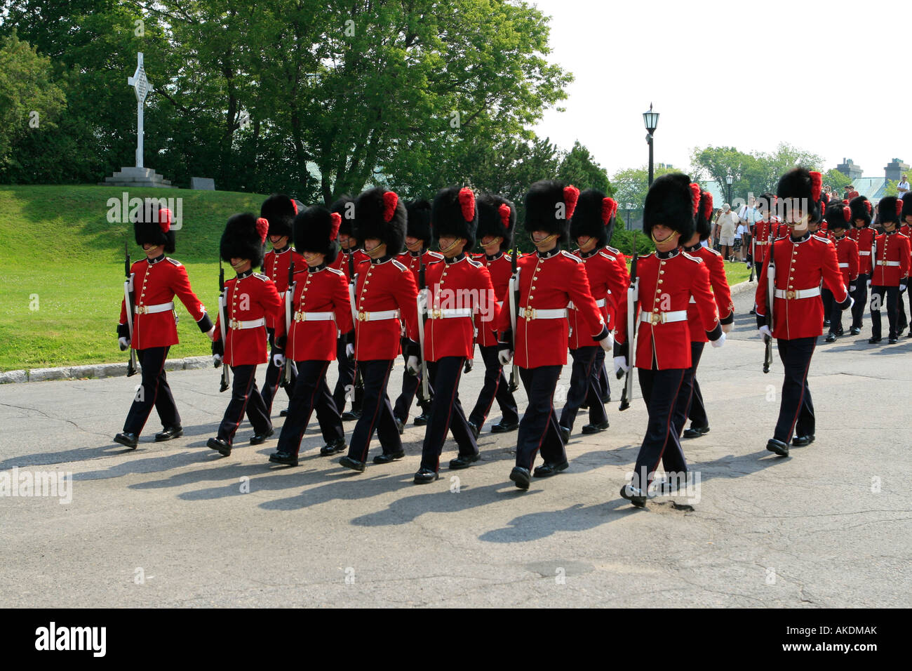 Canadian royal 22nd regiment soldier hi-res stock photography and ...