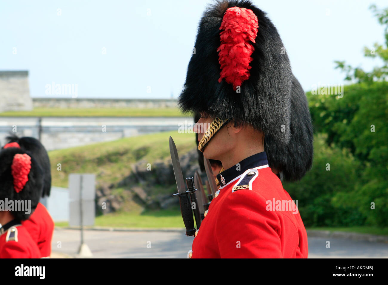 The Royal 22e Regiment marches into the Citadelle of Quebec on the ...