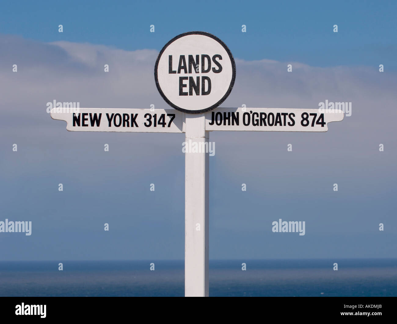 Lands end famous sign hi-res stock photography and images - Alamy