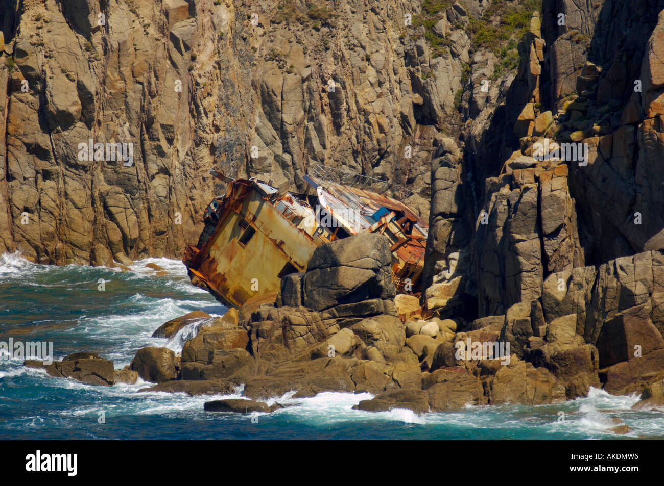 Cornish Shipwreck Stock Photos & Cornish Shipwreck Stock Images - Alamy