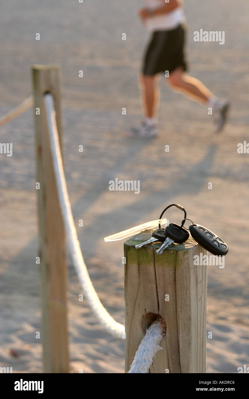Miami Beach Florida,Atlantic Ocean water shore,lost car cars keys,fence ...