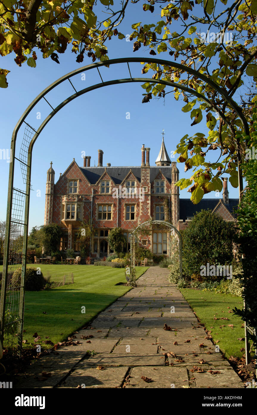 English stately home hi-res stock photography and images - Alamy