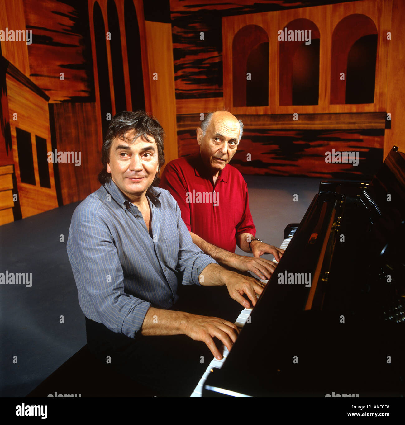 Dudley Moore and Sir George Solti SB Stock Photo - Alamy