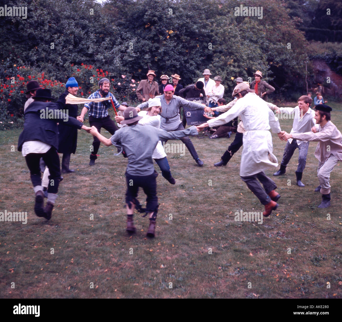 Girting hi-res stock photography and images - Alamy