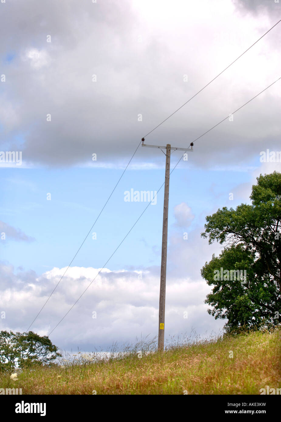 England telephone cables hi-res stock photography and images - Alamy