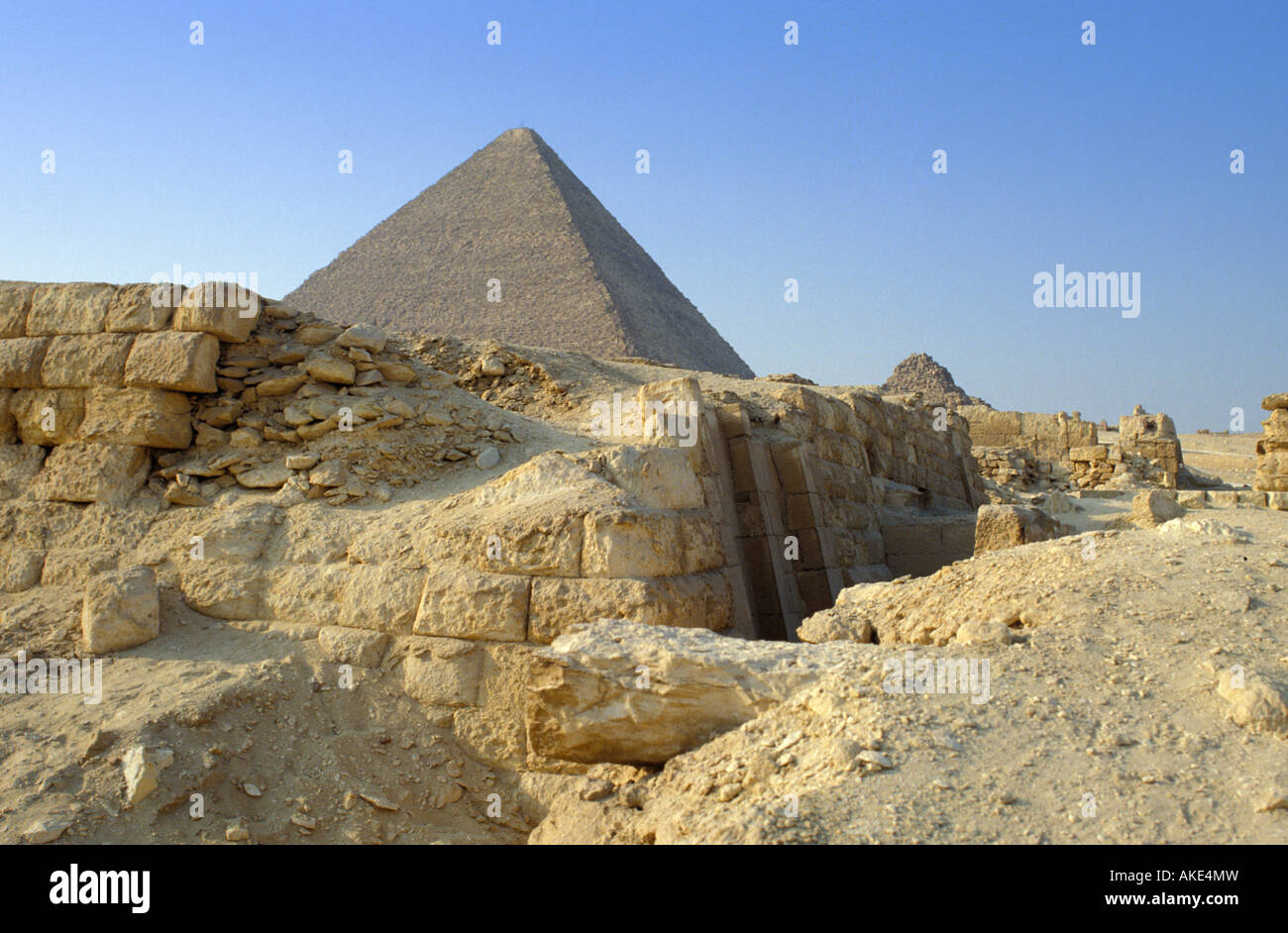 cheops pyramid, giza, egypt Stock Photo - Alamy